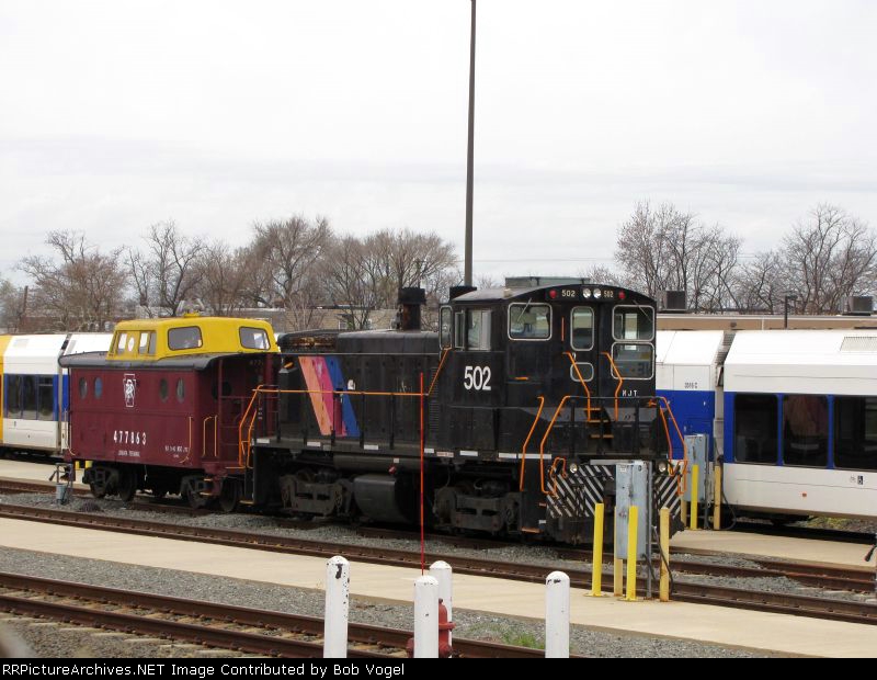 NJT 502 and PRR 477863